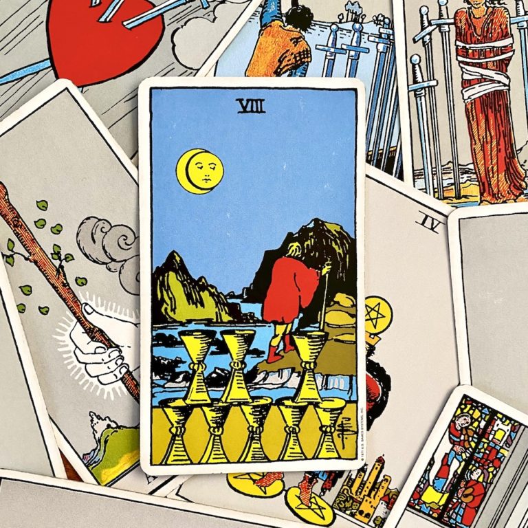Color Symbolism: The Meaning of Colors in Tarot - The Tarot Professor